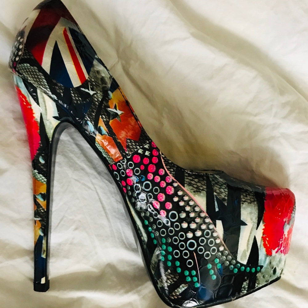 Wild Rose Union Jack London Jewels Platform Shoes 8.5 - Gem